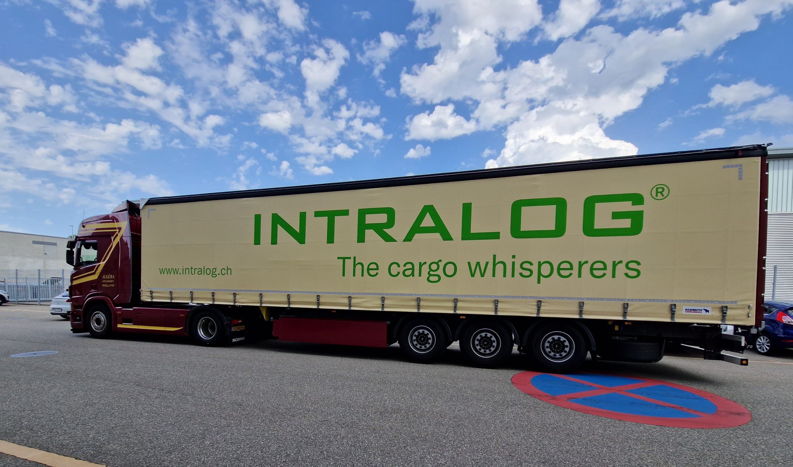 Lösungen für Ihre weltweiten Transporte | InTraLog – The cargo whisperers
