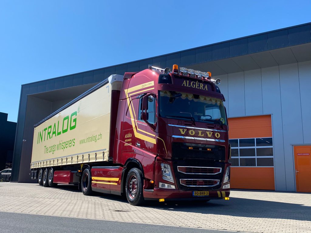 Lösungen für Ihre weltweiten Transporte | InTraLog – The cargo whisperers